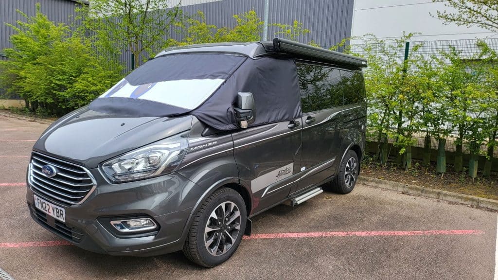 Ford Transit Custom Tourneo SWB Fiamma 2.6m Roll out Awning and Fitting Kit